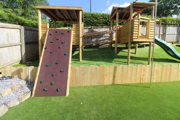 Artificial Grass Cube | Polished Artificial Grass